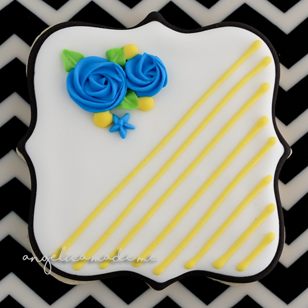 Custom Decorated Flower Cookies - AngelicaMadeMe